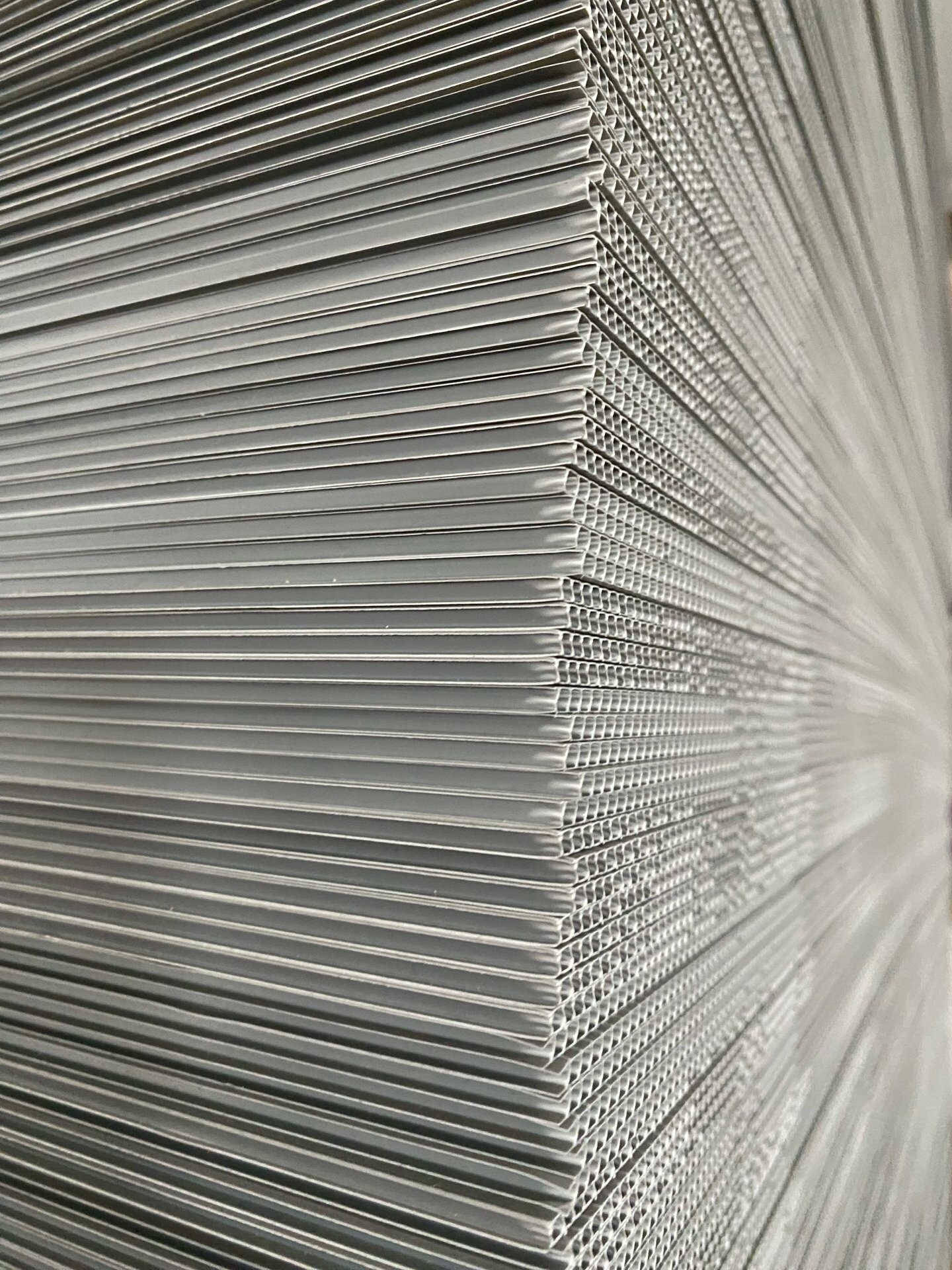 Výroba obalů z kartonplastu | MYPAK